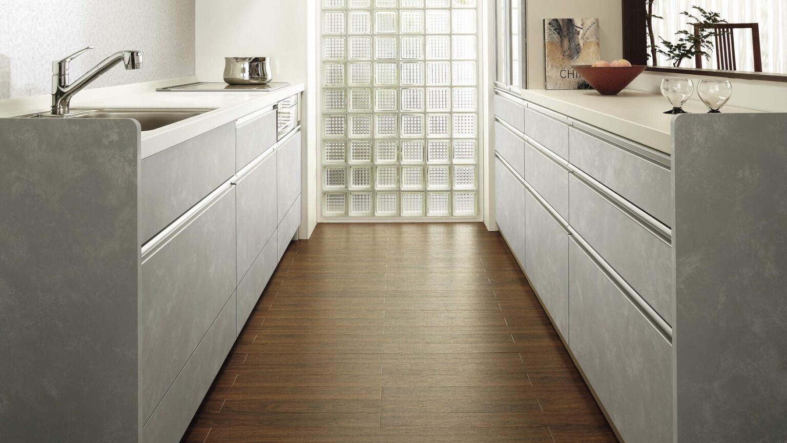 奥行を変えずスリムなキッチンリフォーム | いつかキッチンを選ぶ日に。｜クリナップ