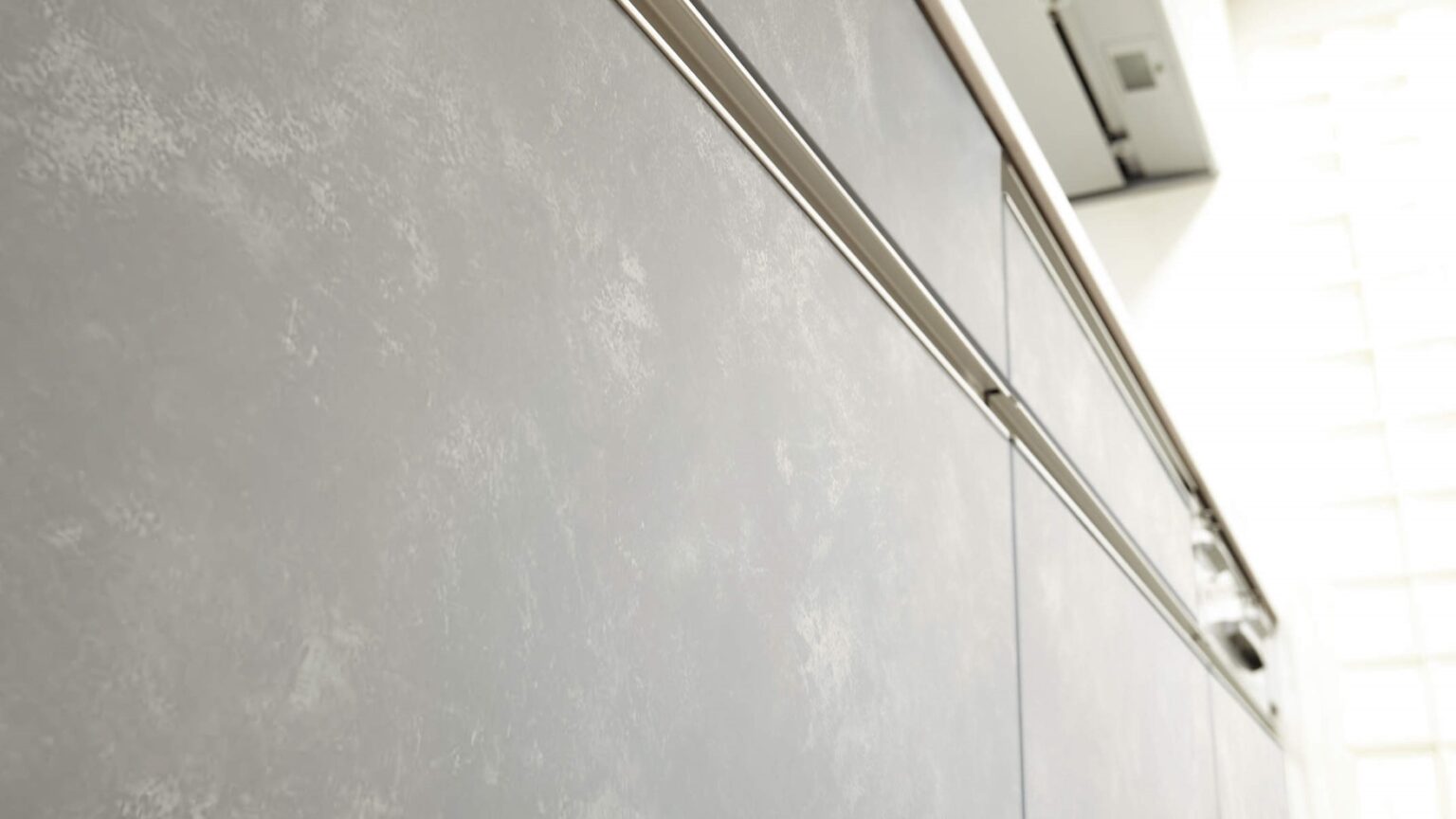 奥行を変えずスリムなキッチンリフォーム | いつかキッチンを選ぶ日に。｜クリナップ